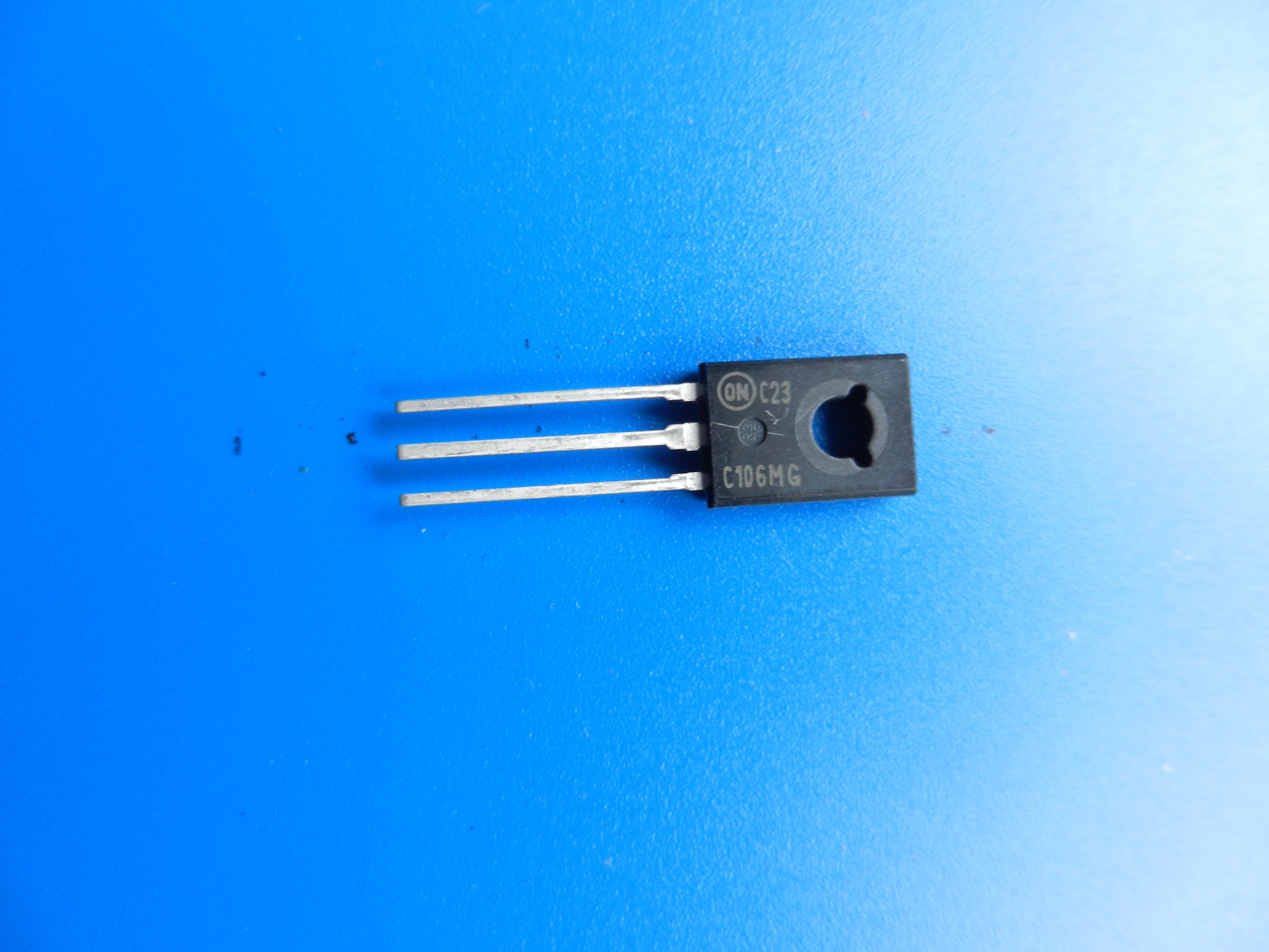 C106MG Thyristor SCR 4A 600V – fernseh-panzer.de